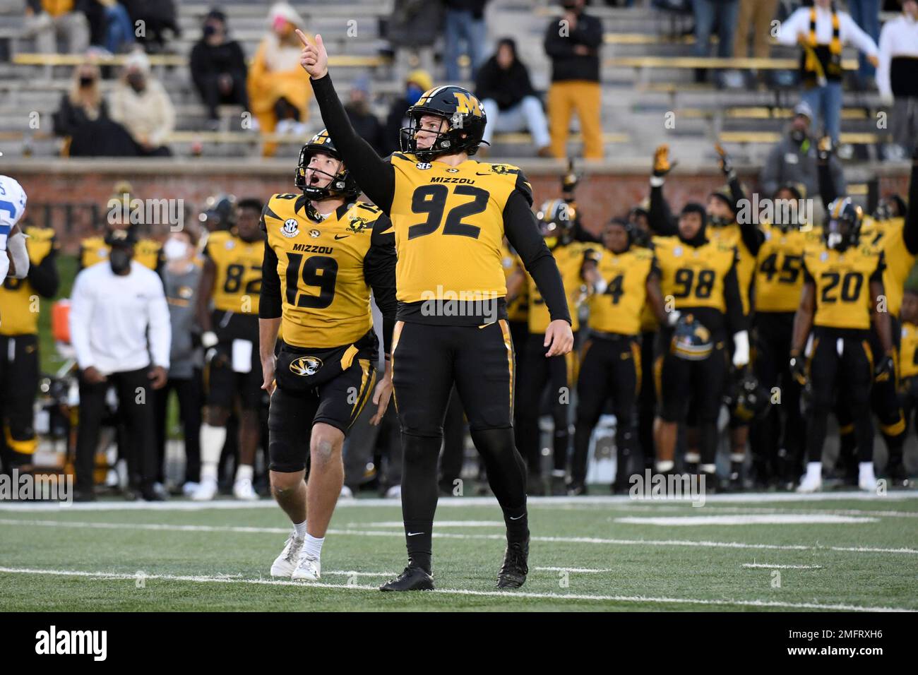 Missouri place kicker Harrison Mevis (92) celebrates alongside teammate ...