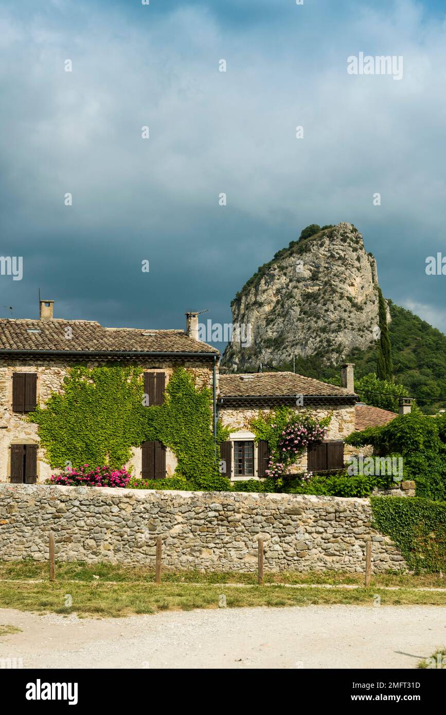 Auvergne france village hi-res stock photography and images - Alamy