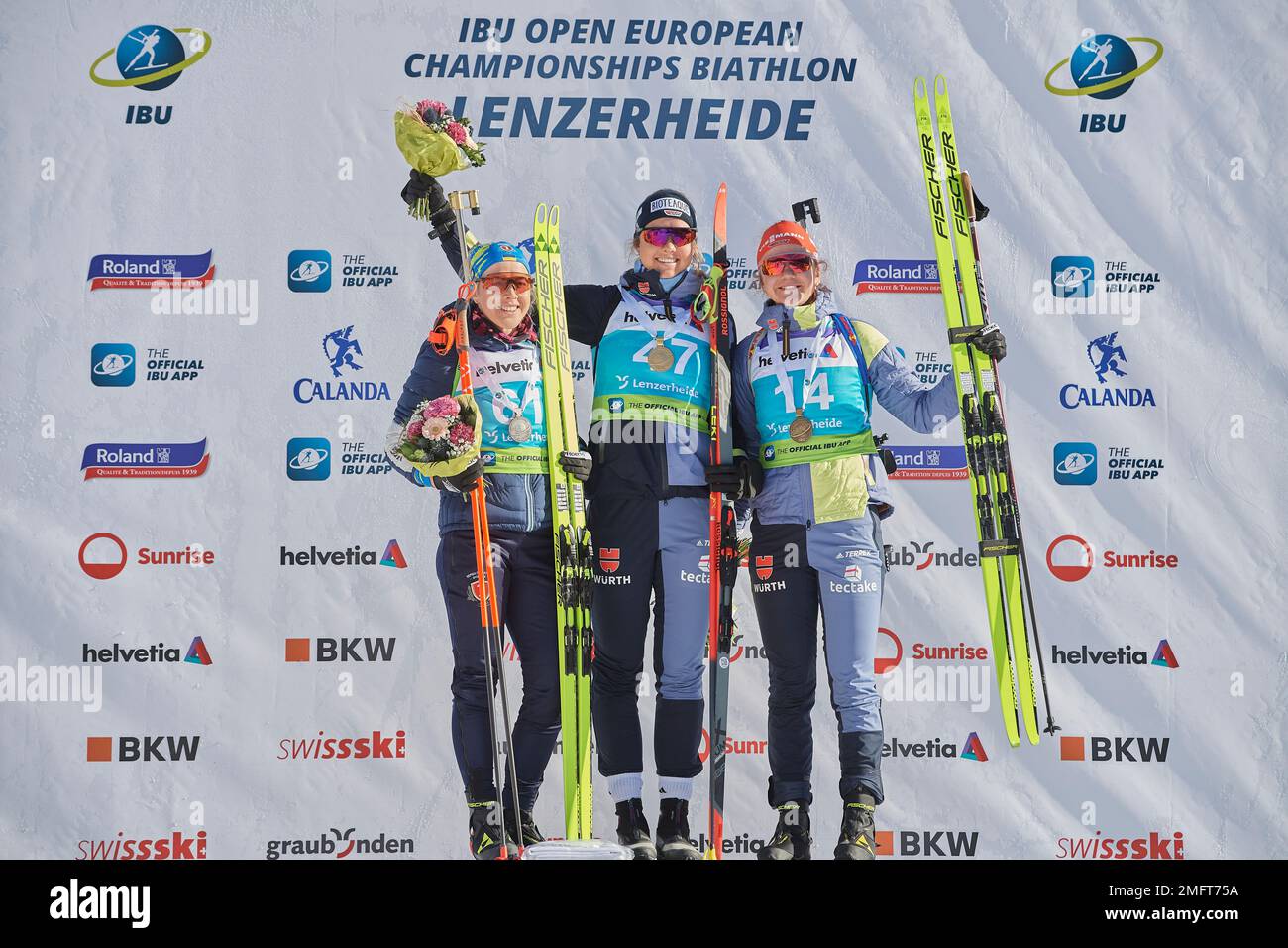Lenzerheide, Schweiz, 25. Januar 2023. Die Siegerinnen (von links nach ...