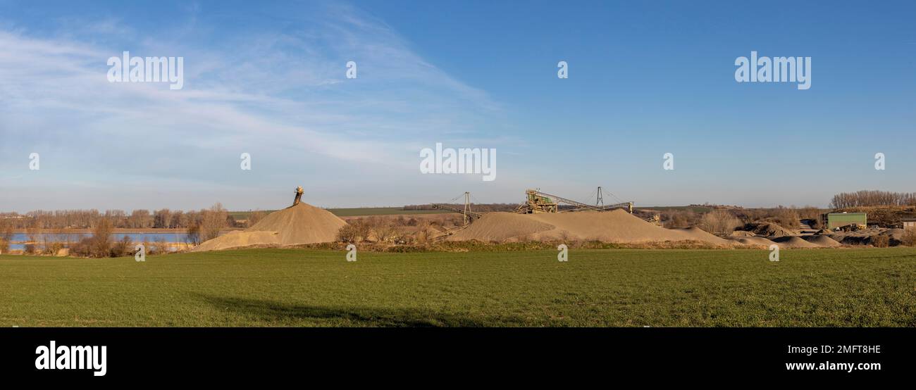 Bell pit mining hi-res stock photography and images - Alamy