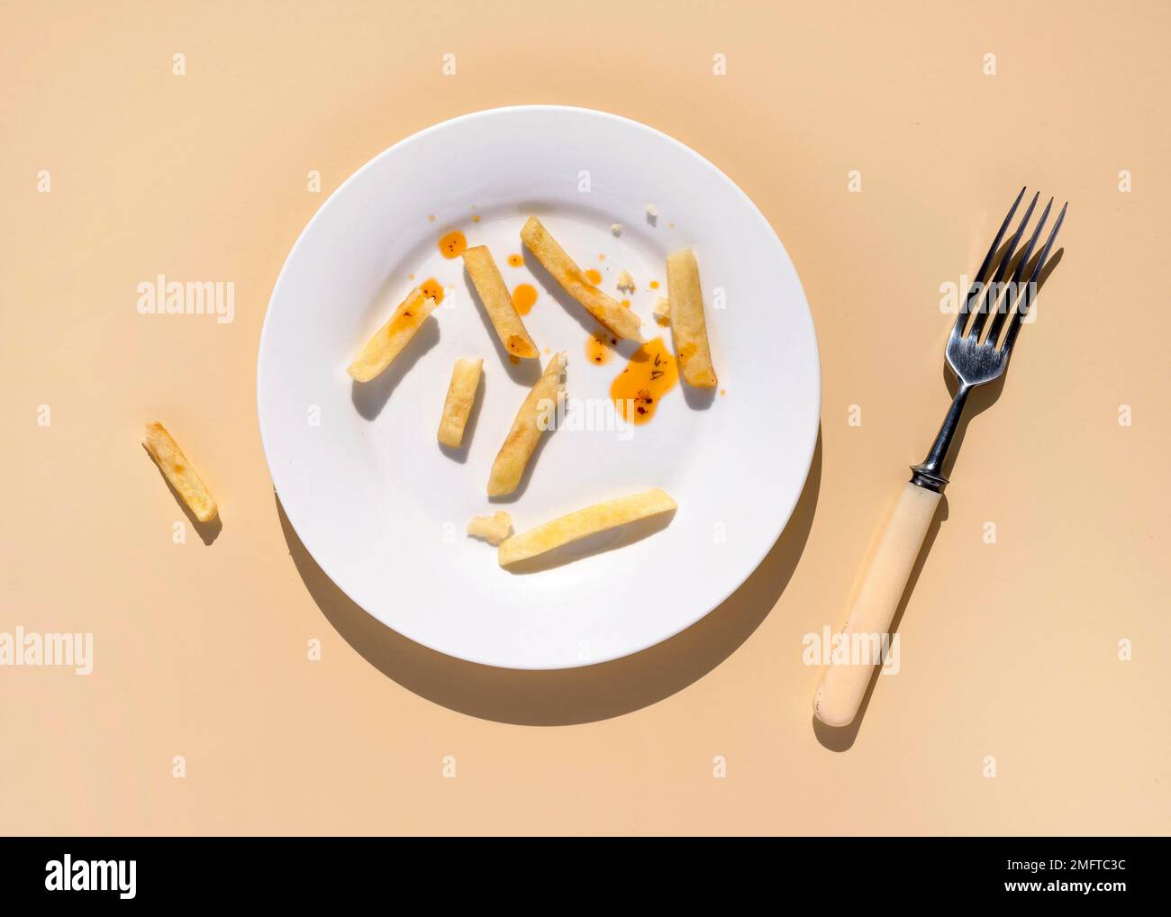 Contaminated food plate hi-res stock photography and images - Alamy