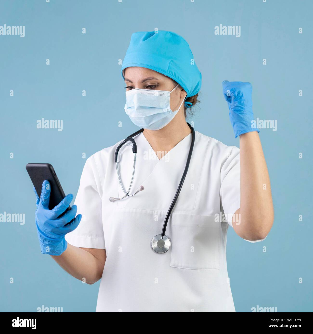 Medium full body hi-res stock photography and images - Alamy