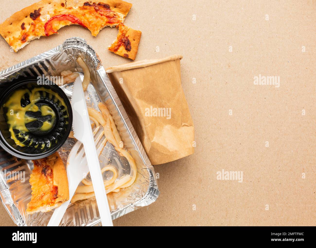 Leftover food box hi-res stock photography and images - Alamy