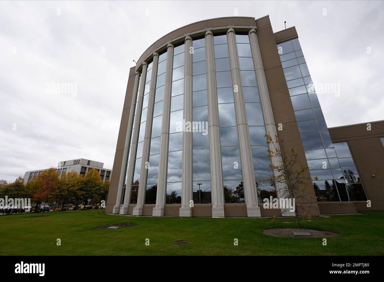 Oakland County Courthouse buildings are shown in Pontiac, Mich., Monday ...