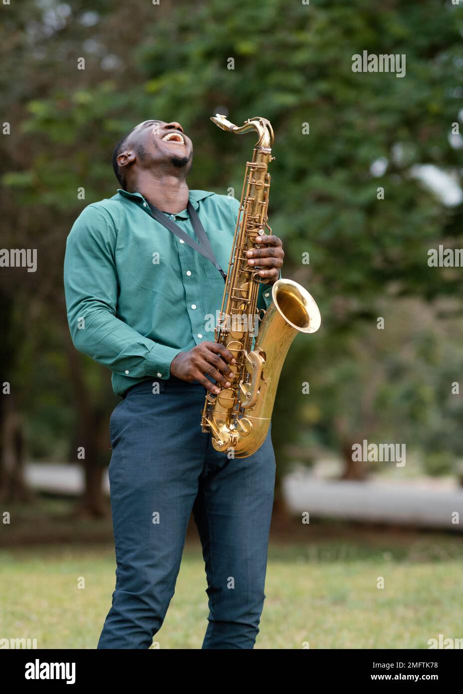 Man with instrument hi-res stock photography and images - Alamy