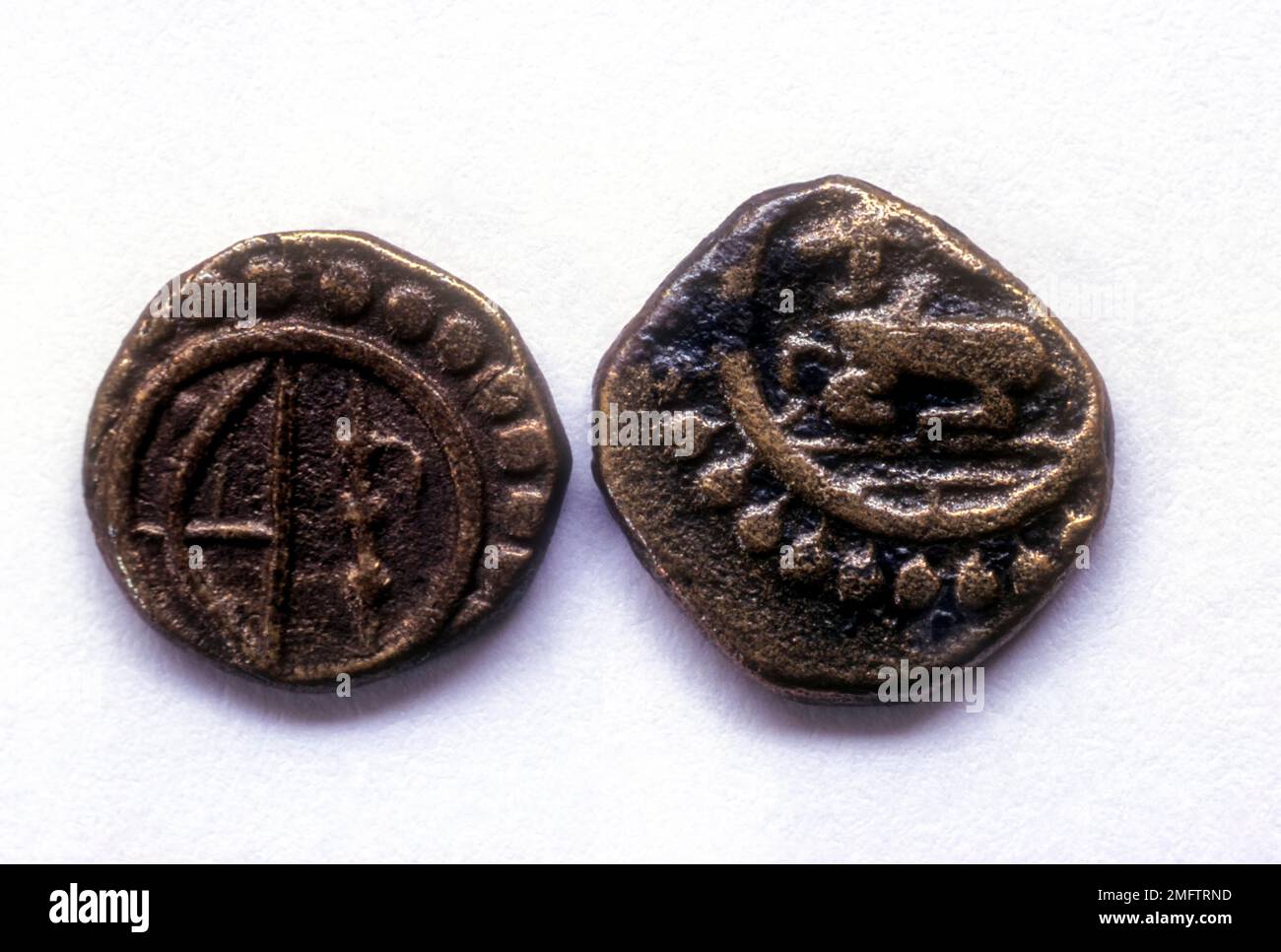 1, 17th Century Copper coin, Venadu Chera, Travancore Thira Kasu, Rev ...
