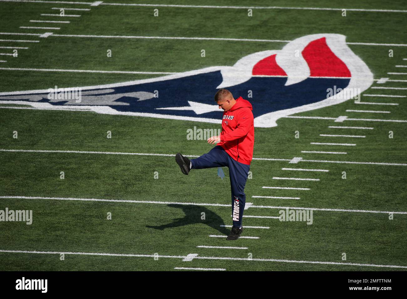 New England Patriots kicker Nick Folk (6) prior to an NFL football game ...