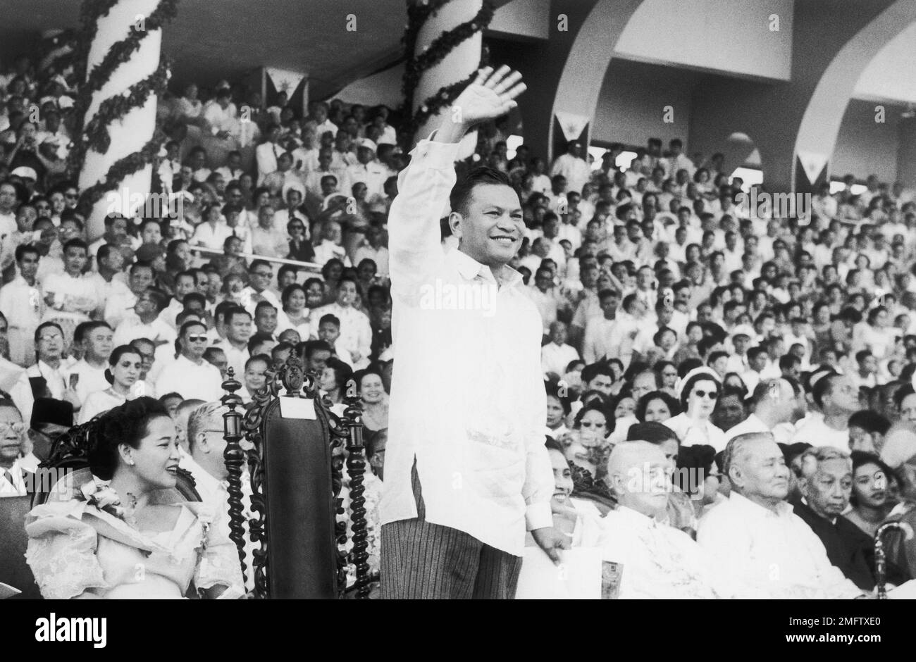 Former Secretary of National Defense and new president of the ...