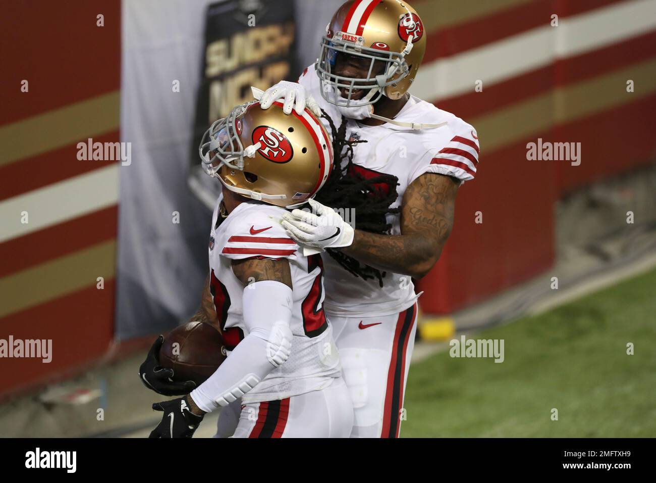 San Francisco 49ers cornerback Jason Verrett, foreground, celebrates ...
