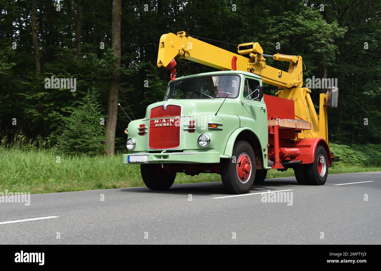 Vintage man truck hi-res stock photography and images - Alamy