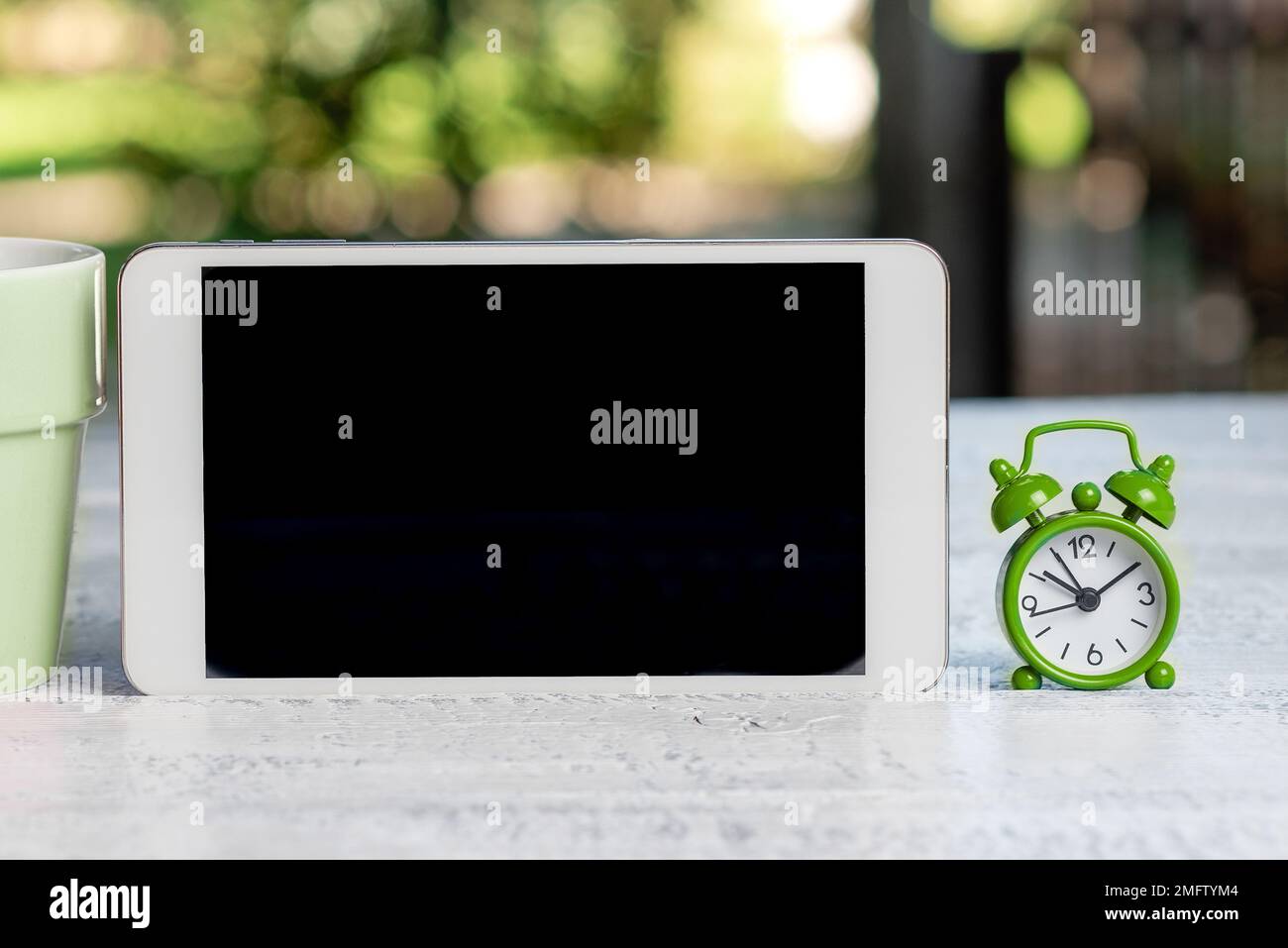 Phone Screen With Important Message On Desk With Paper sticker ...