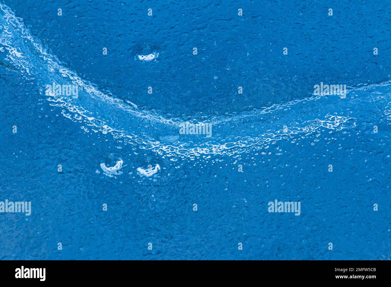 Ice pattern formation on a small woodland pond in Pebnnsylvania's ...