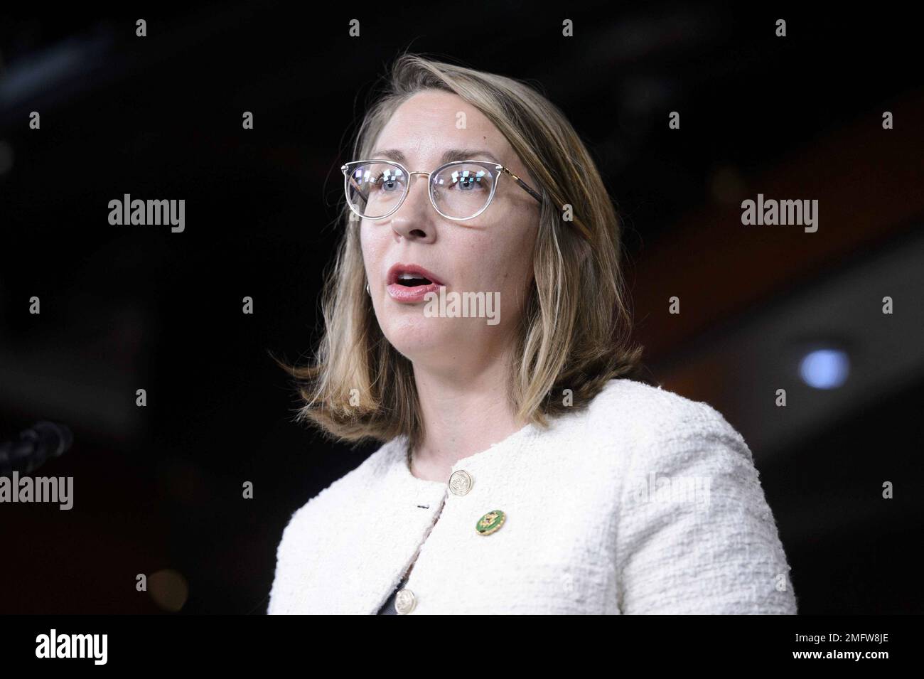 Hillary scholten hi-res stock photography and images - Alamy