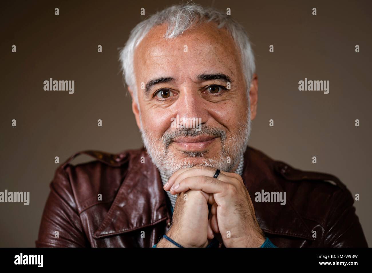 Director Javier Fuentes-Leon poses for portraits for the movie Las ...