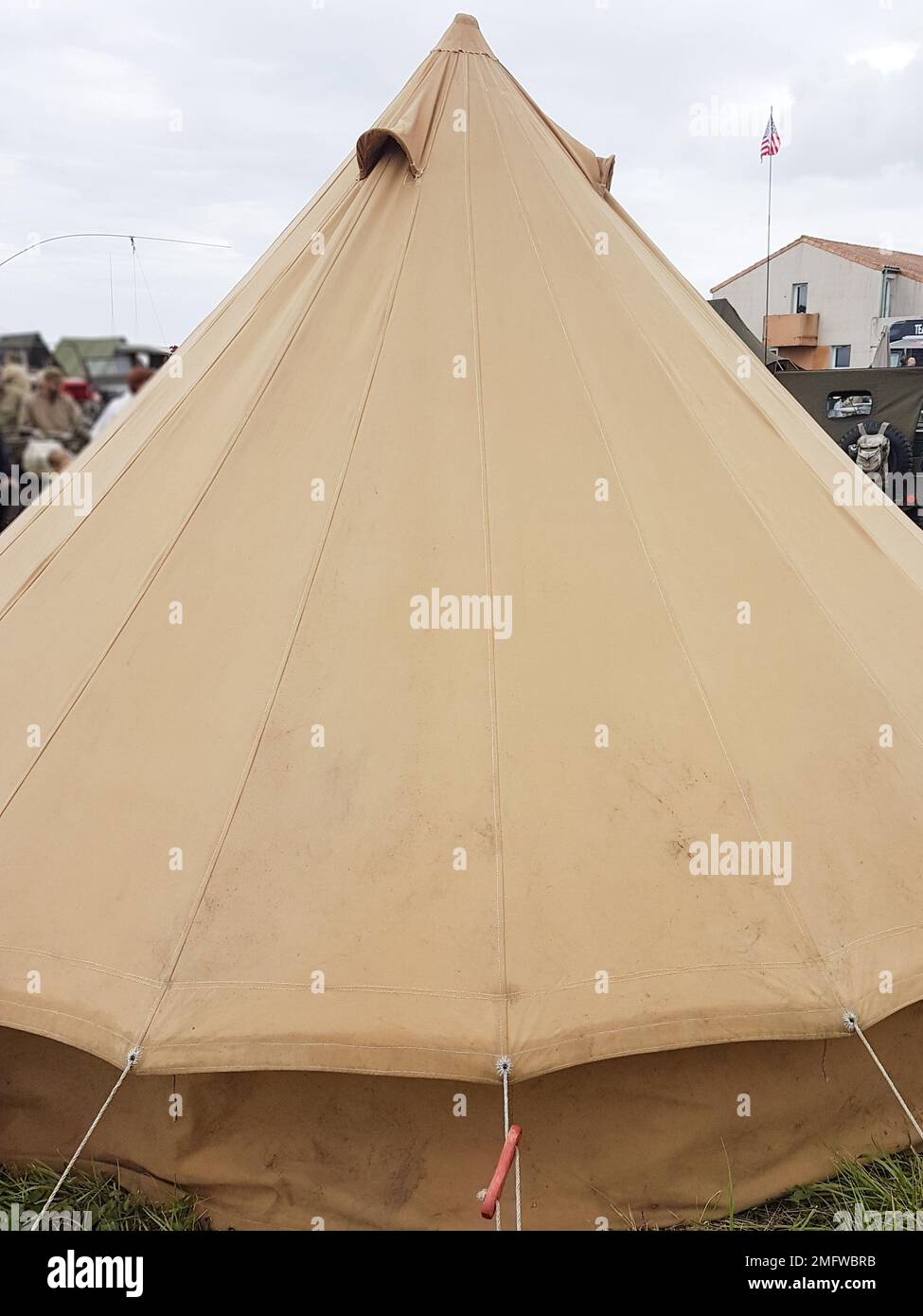 Old style canvas tent hi-res stock photography and images - Alamy