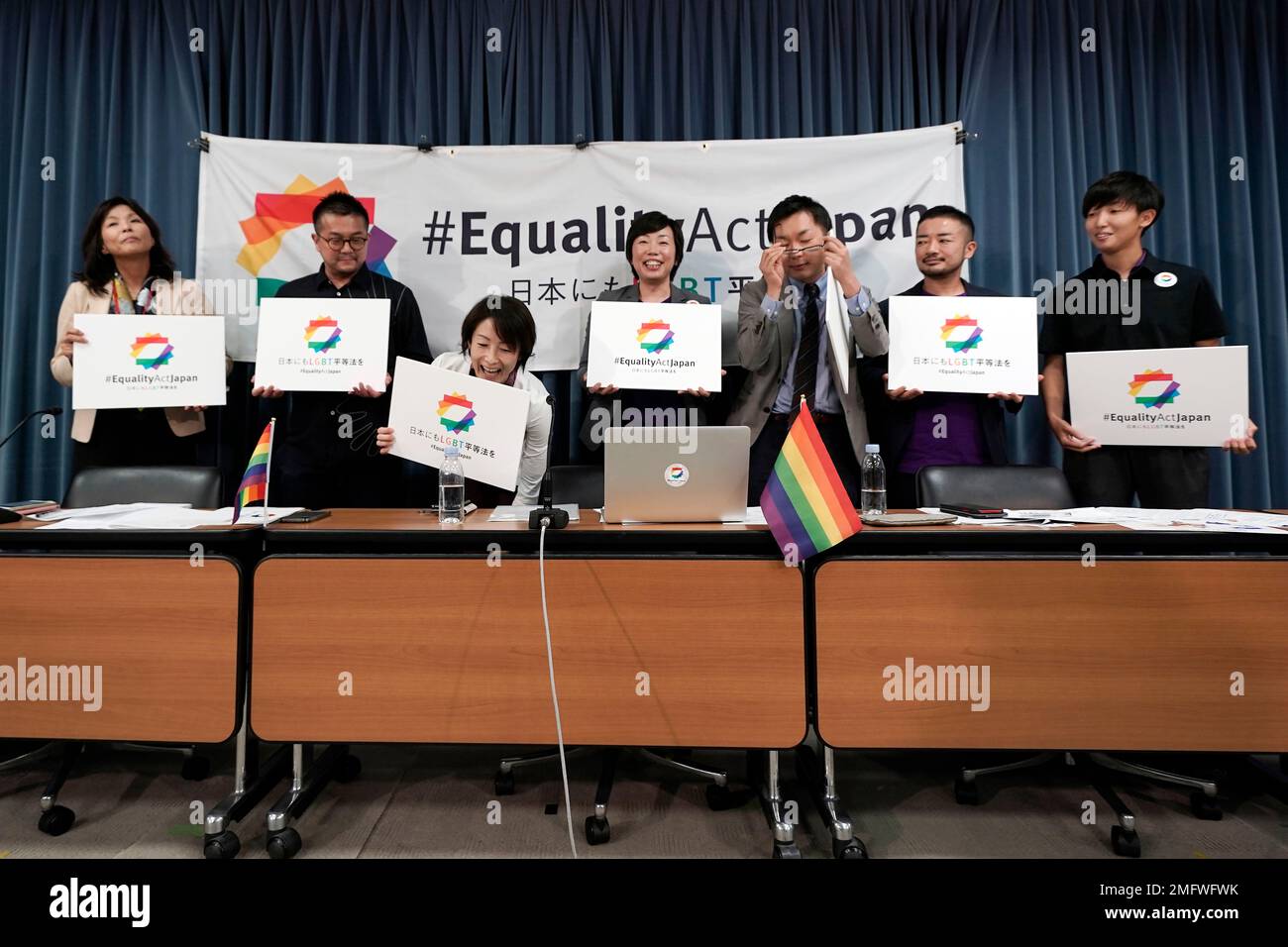 From left, Yumiko Murakami, head of OECD Tokyo, Gon Matsunaka, head of ...