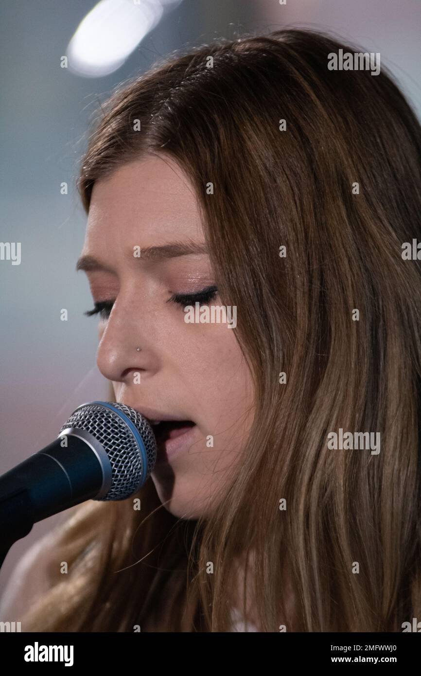 Verite pop hi-res stock photography and images - Alamy