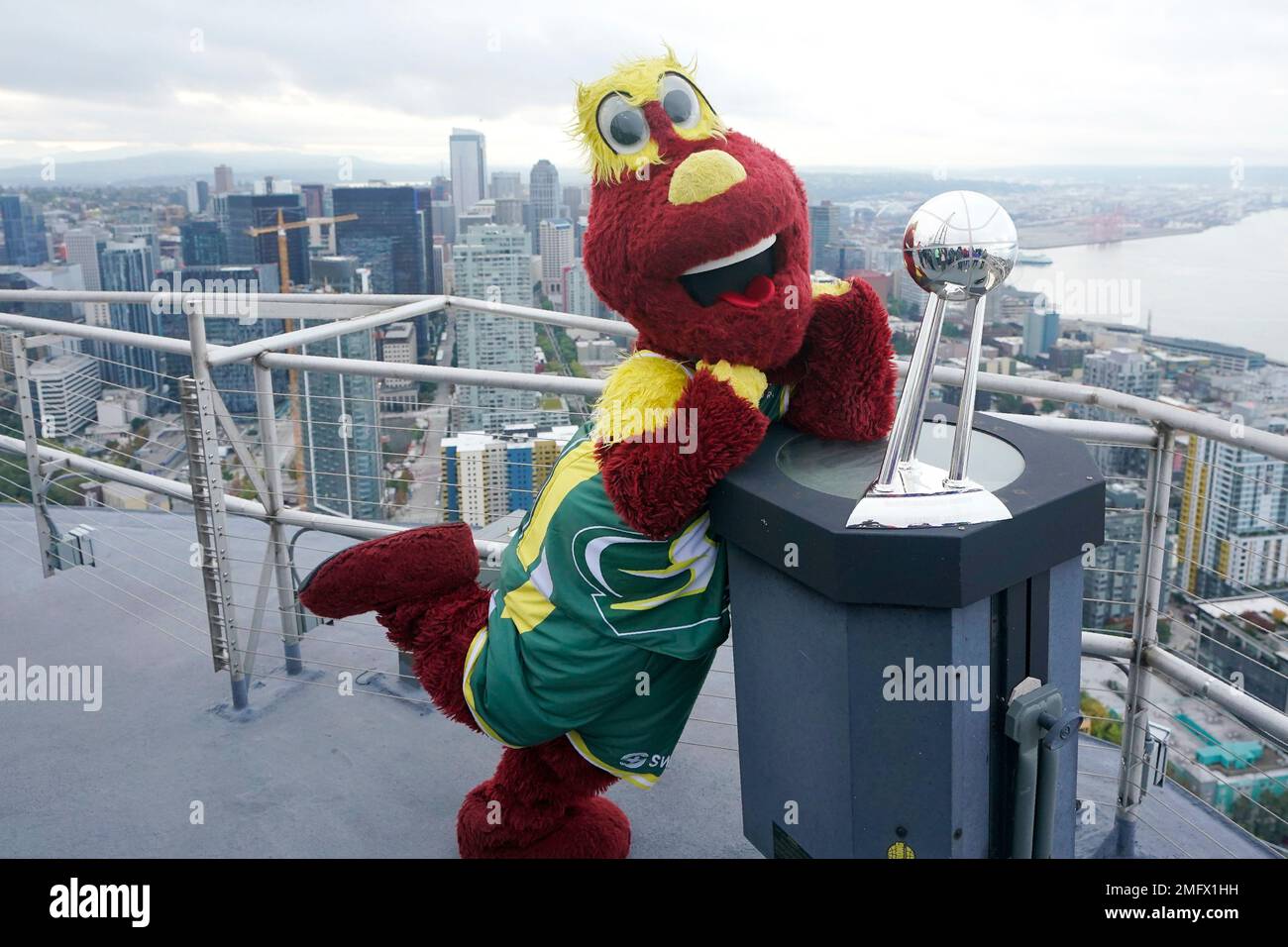 Doppler, the Seattle Storm mascot, poses for photos with the WNBA ...