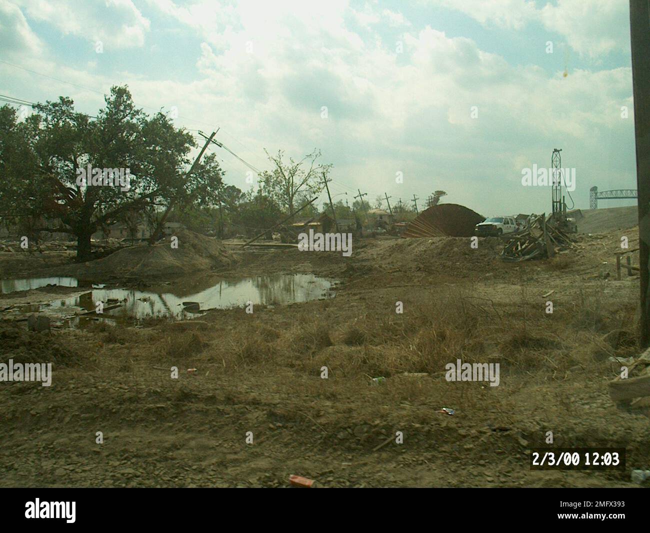 Downed power lines hurricane hi-res stock photography and images - Alamy