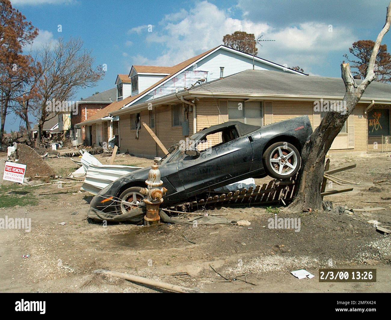 Aftermath - New Orleans - 26-HK-41-8. NOLA Nov 05--car wedged up ...