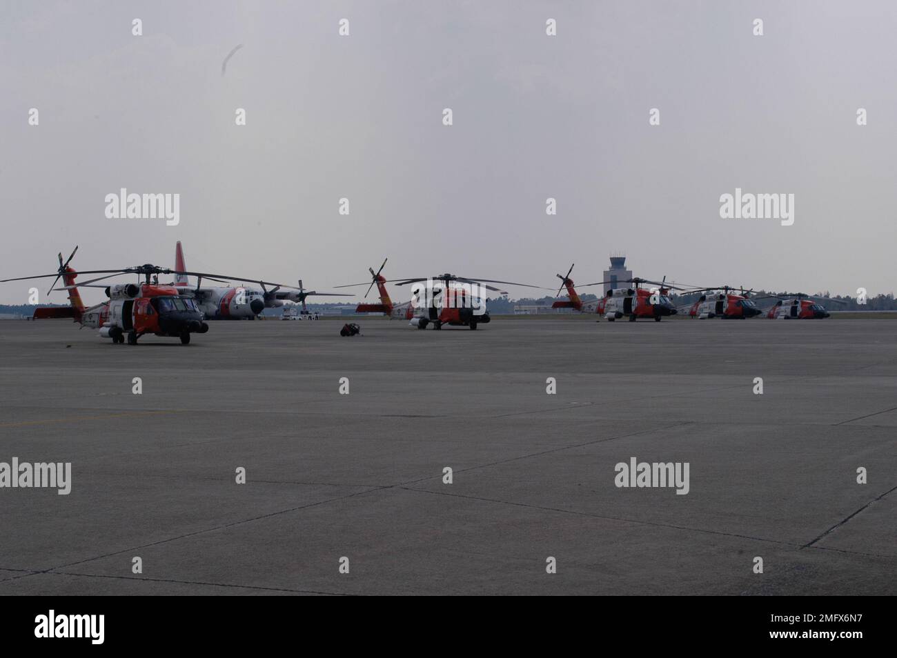 Aircrafts - HH-60 Jayhawk - 26-HK-53-48. HH-60s and other CG aircraft ...