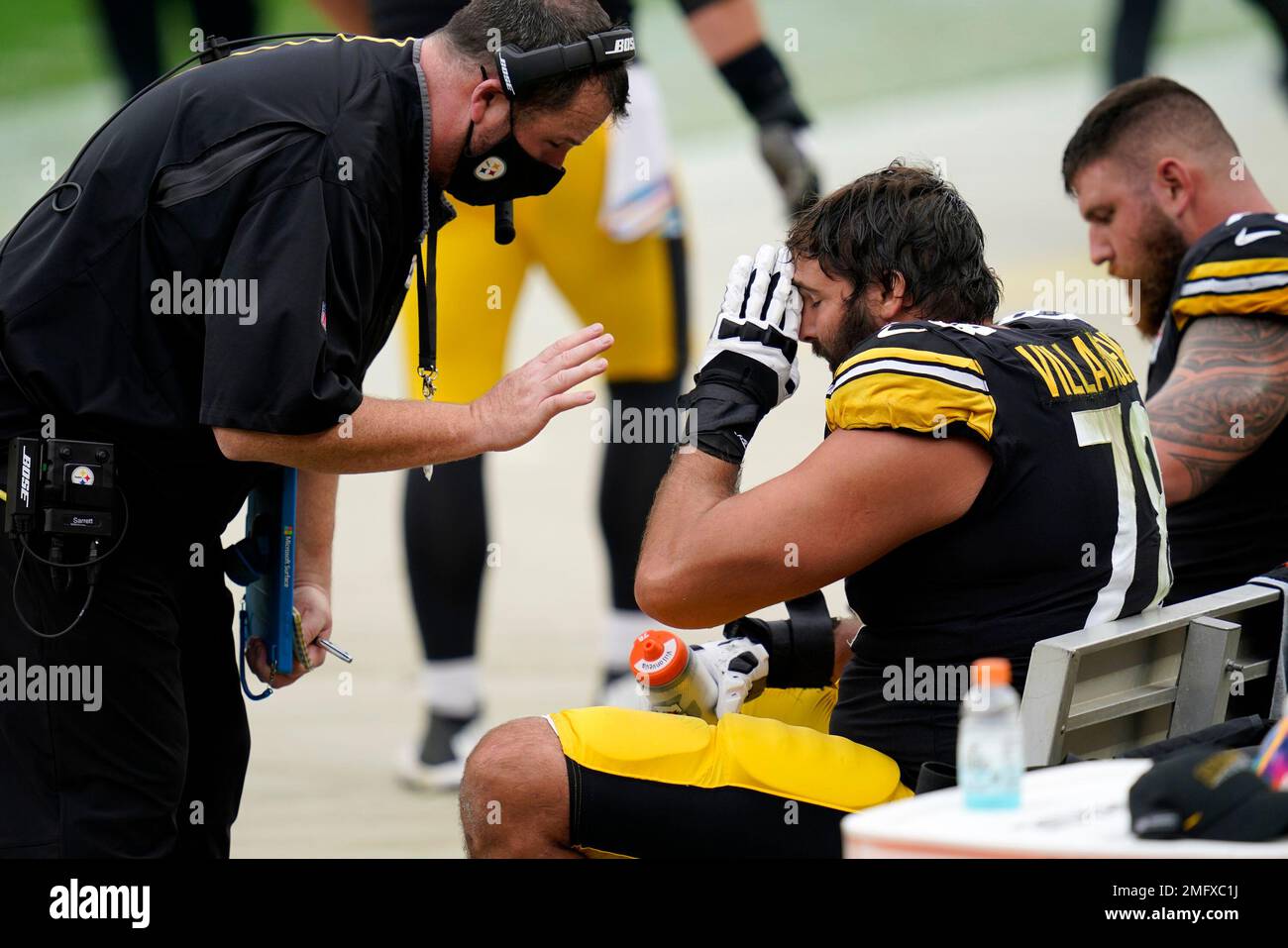 Pittsburgh Steelers offensive tackle Alejandro Villanueva (78) sits on ...