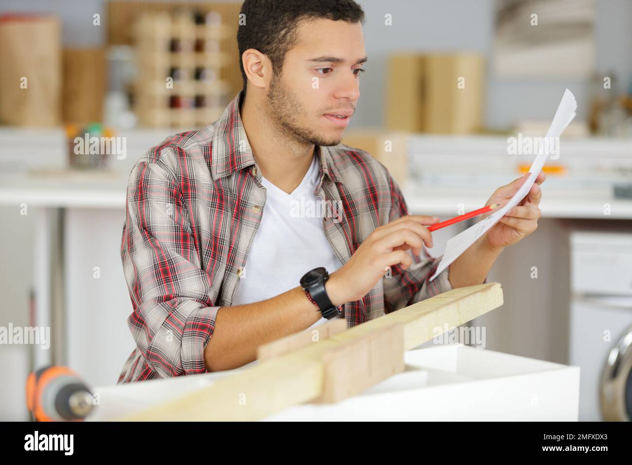 Mounting instructions hi-res stock photography and images - Alamy