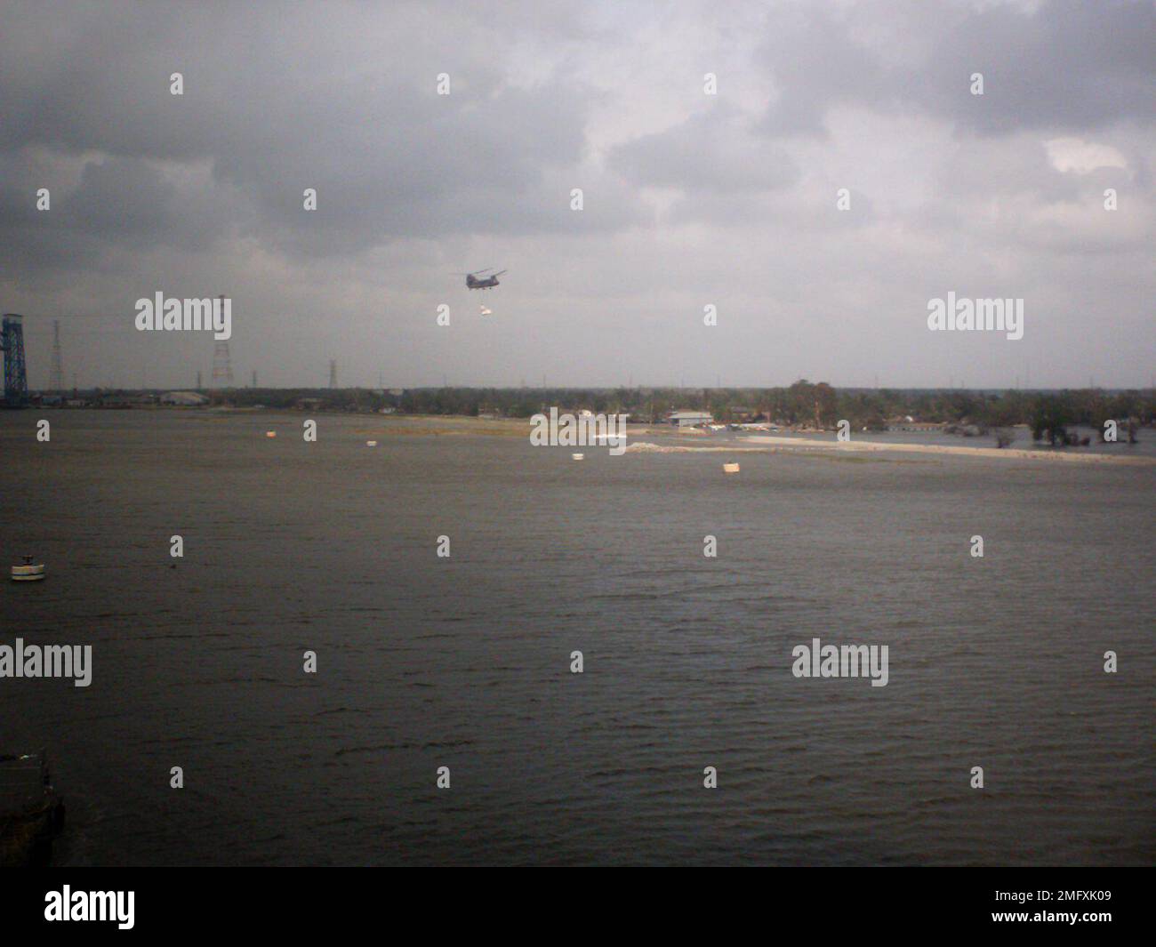 Aircrafts - Sand Baggers - 26-HK-57-18. Far shot of Chinook helicopter ...