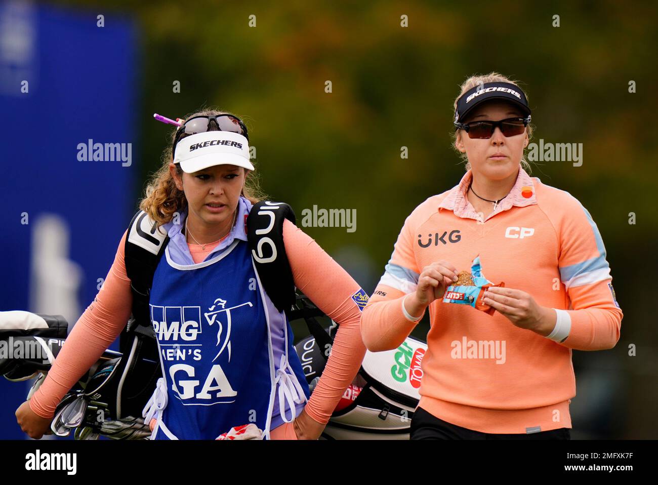 Brooke M. Henderson, of Canada, walks to the 11th fairway during the ...
