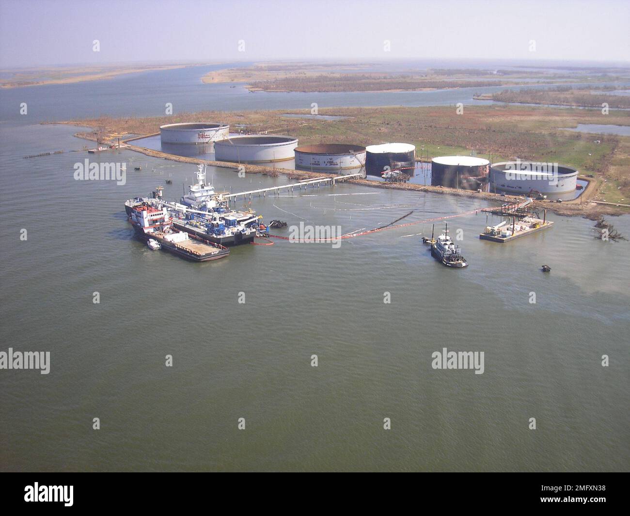 Pollution - ESU St. Louis Response - Shell Pilottown - 26-HK-245-1 ...