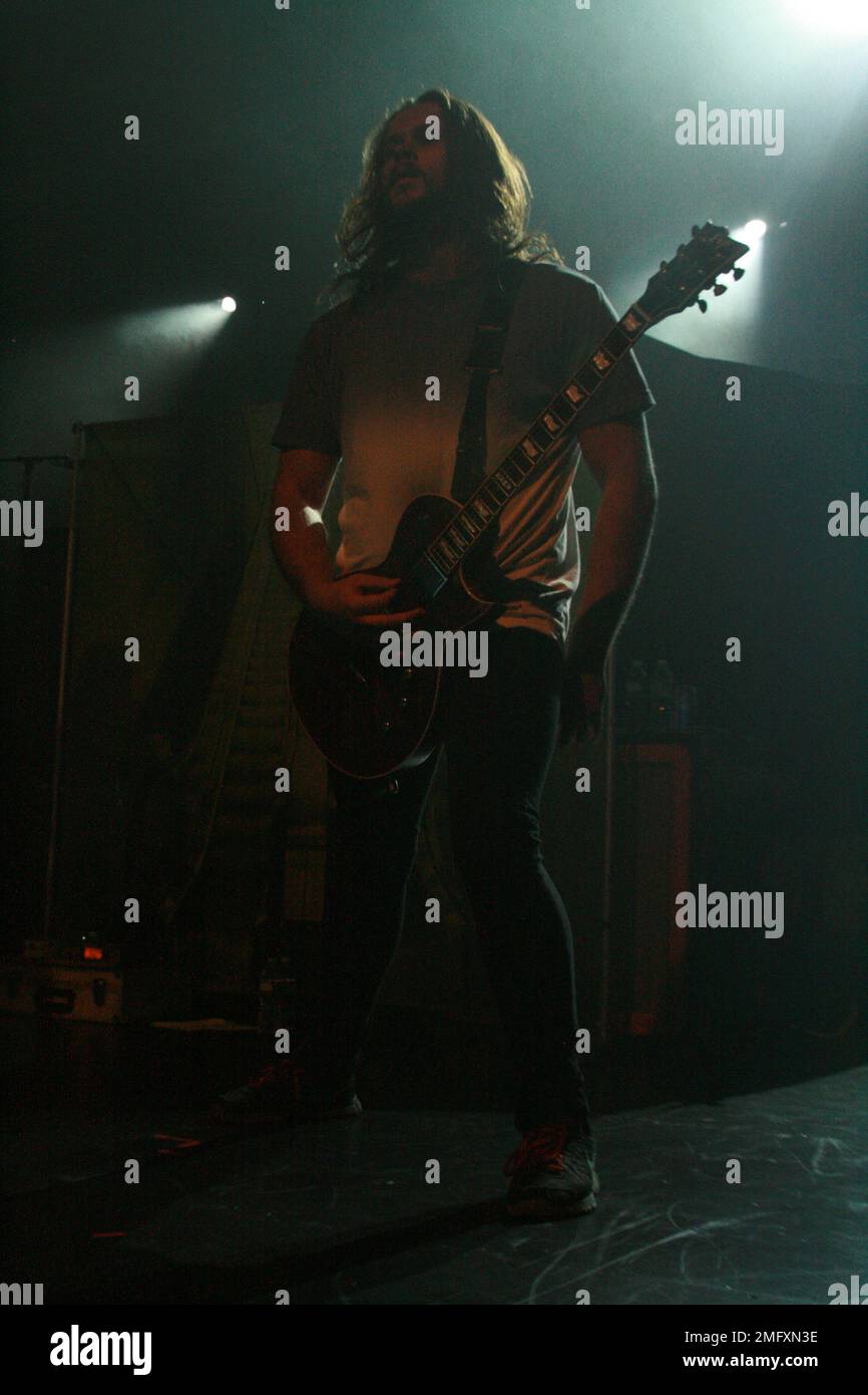 Tonight alive hi-res stock photography and images - Alamy