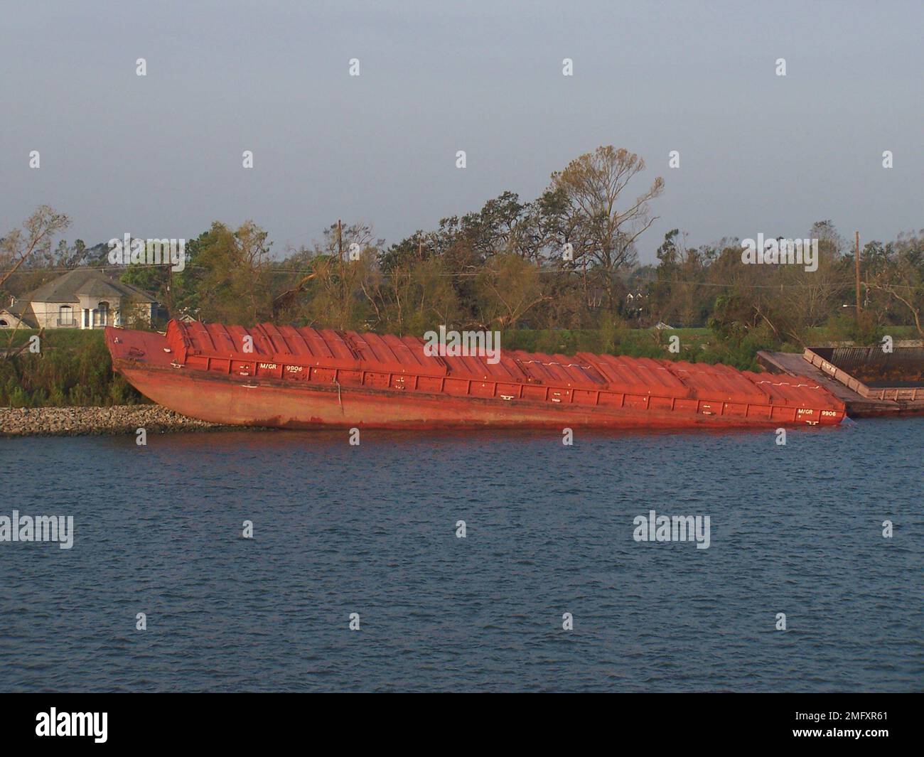 Coast Guard Cutters - Spencer - Aftermath and Rescue - 26-HK-332-11 ...