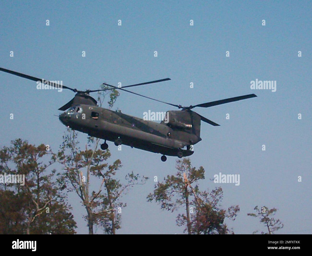 Aircrafts - Chinook Helicopter - 26-HK-52-4. Chinook helicopter in air ...