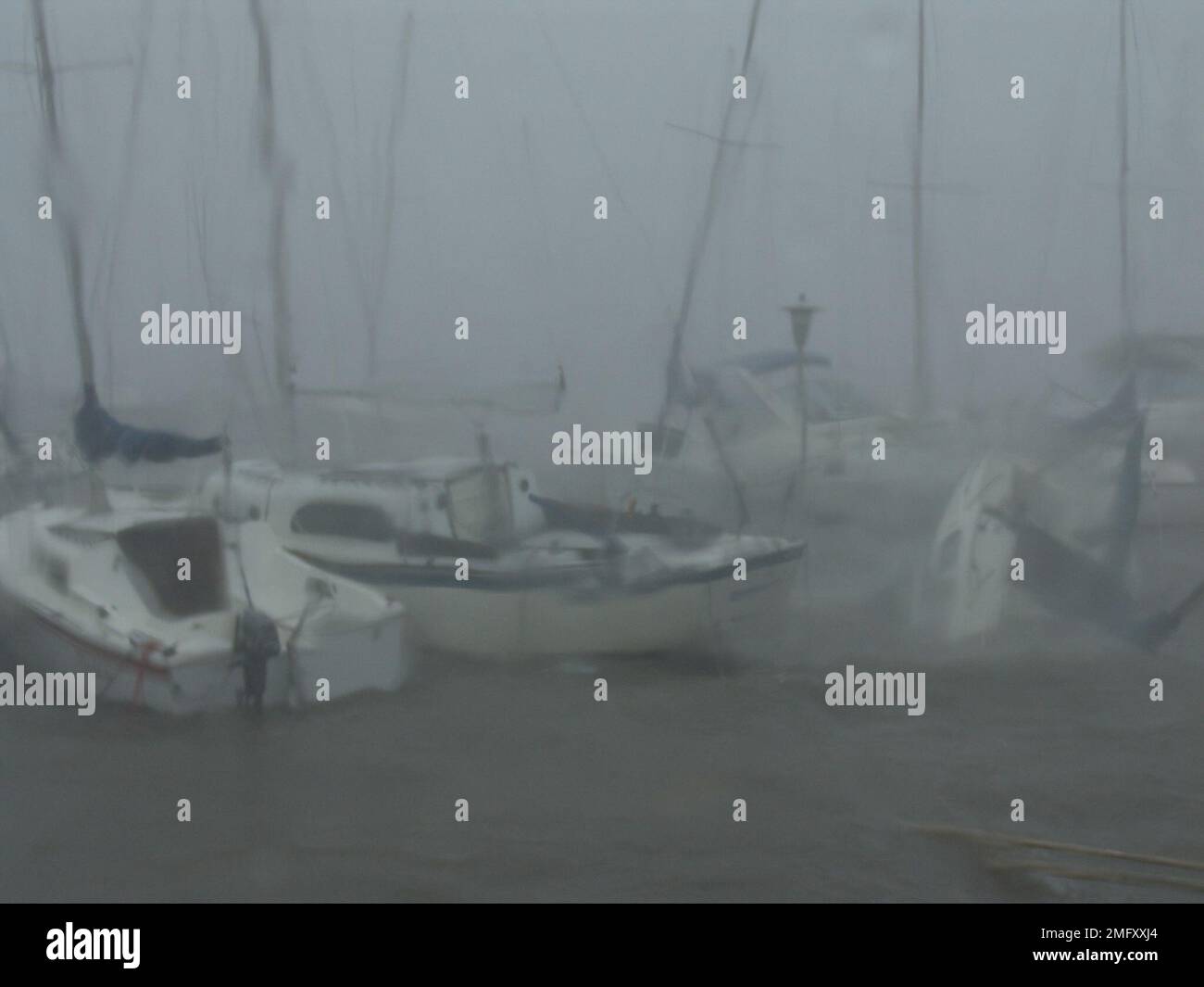 ESU Incident Command Post New Orleans - Katrina Sector - 26-HK-305-43 ...