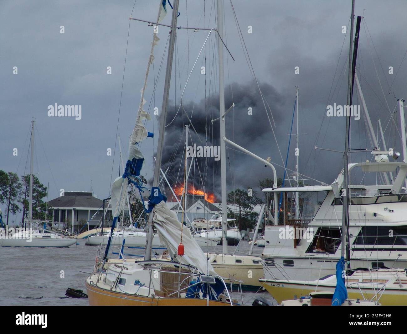 ESU Incident Command Post New Orleans - Katrina Sector - 26-HK-305-106 ...