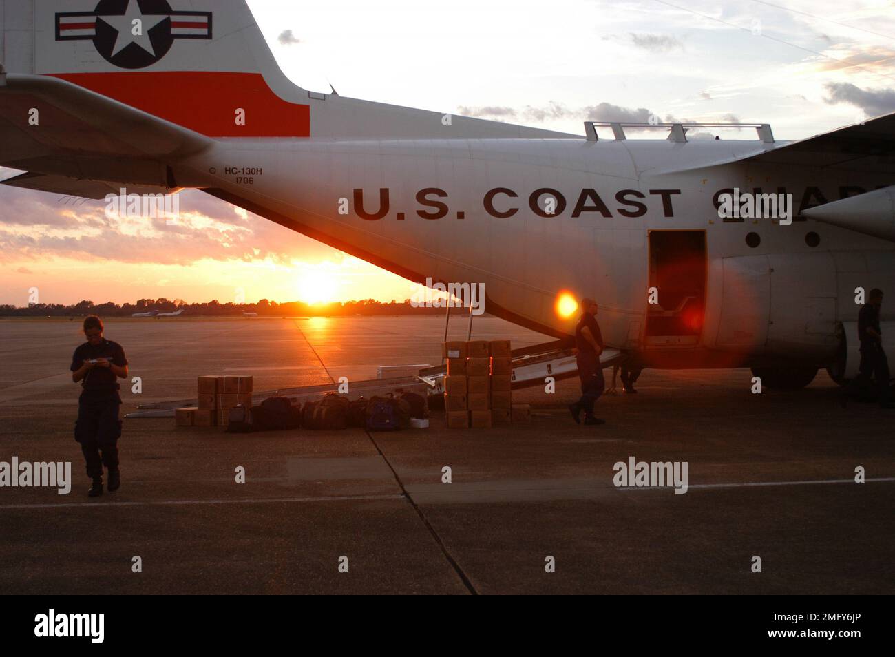 Public Affairs - General - 26-HK-414-6. Hurricane Katrina Stock Photo ...
