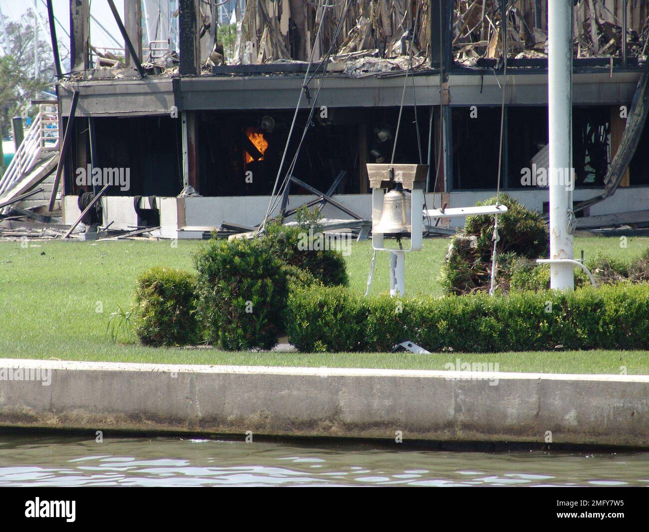 ESU Incident Command Post New Orleans - Katrina Sector - 26-HK-305-163 ...