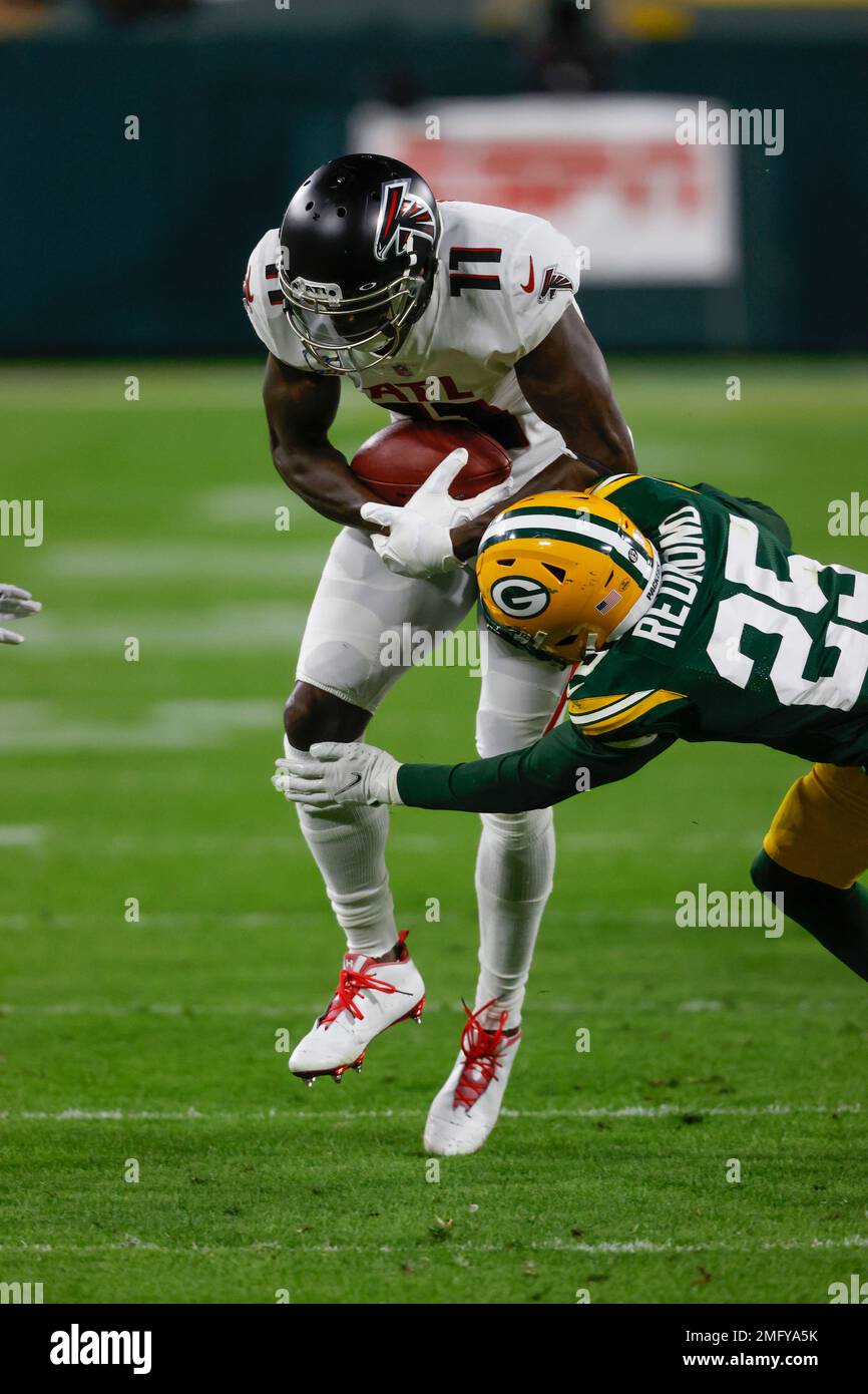 Atlanta Falcons wide receiver Julio Jones (11) runs against Green Bay ...