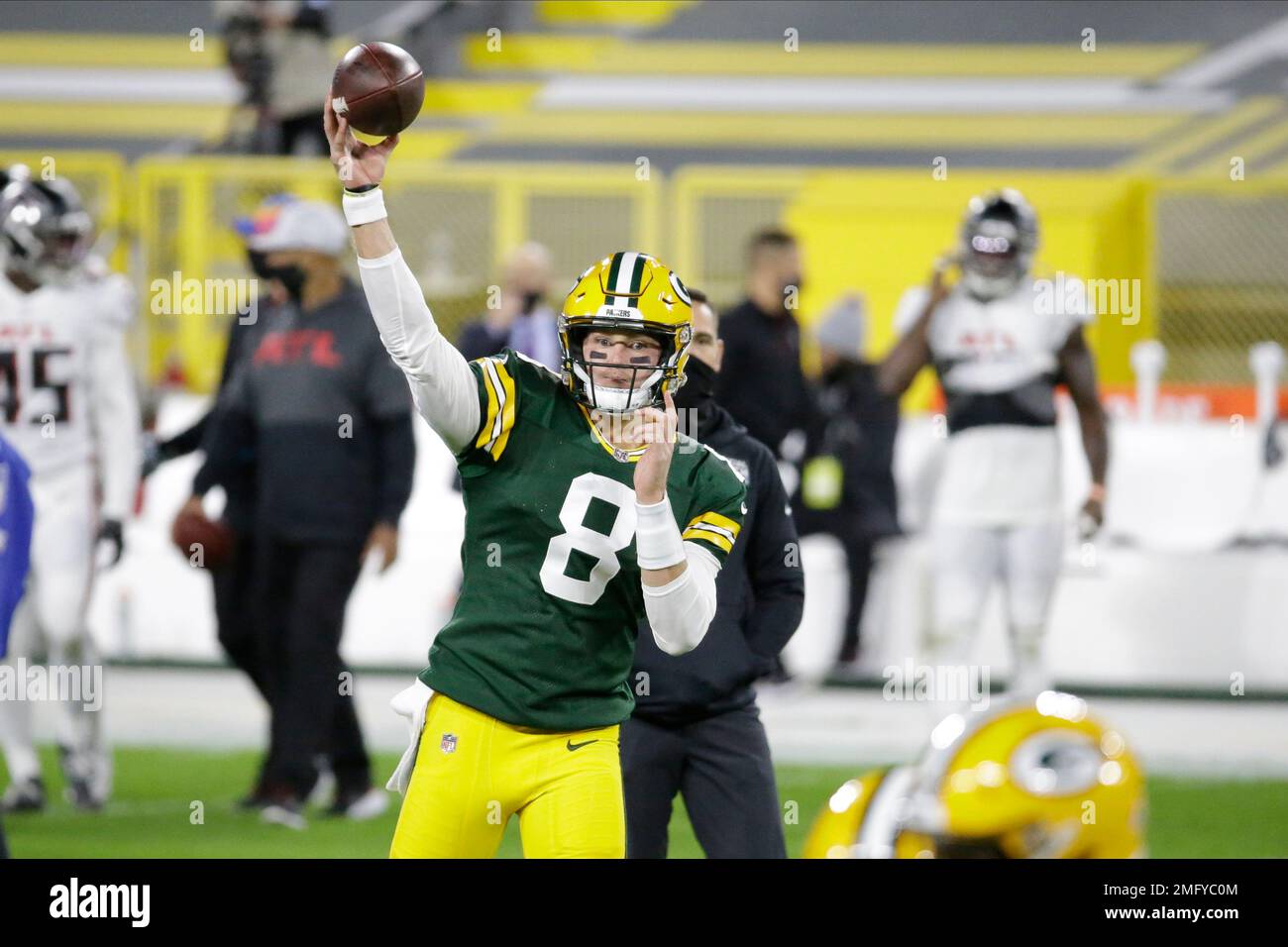 Green Bay Packers quarterback Tim Boyle (8) throws before an NFL ...