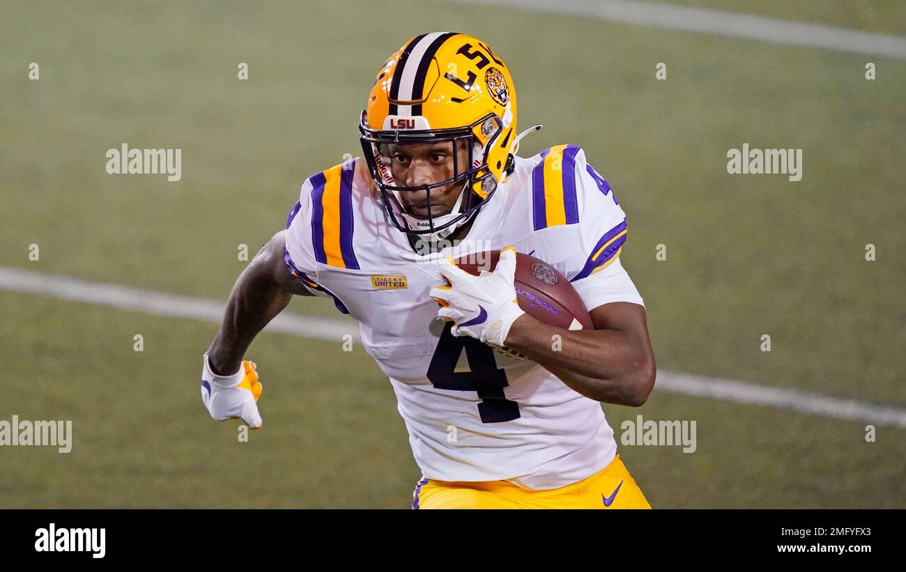 LSU running back John Emery Jr. plays against Vanderbilt in the first ...