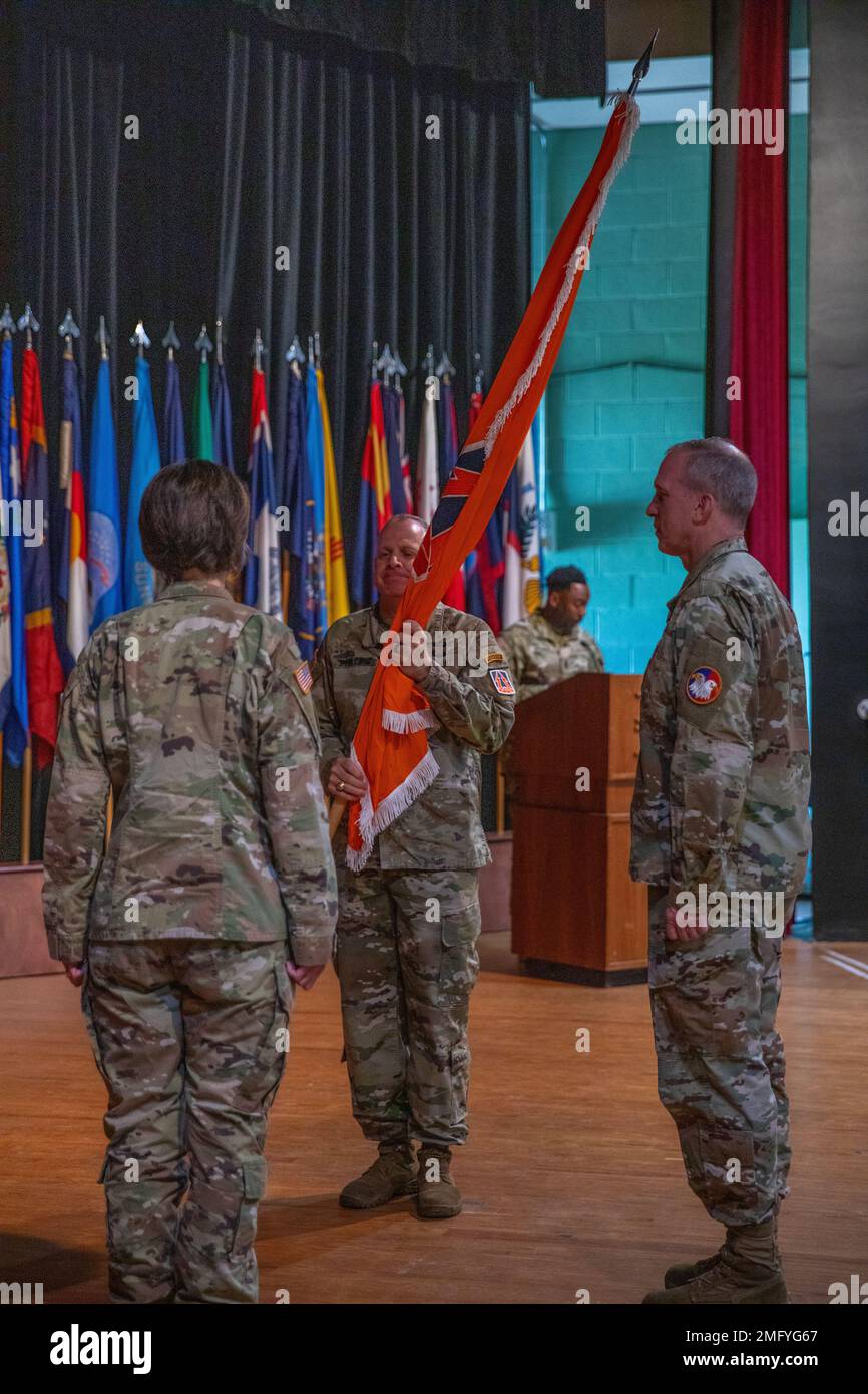 U.S. Army soldiers assigned to the 335th Signal Command (Theater ...