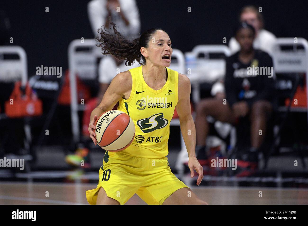 Seattle Storm guard Sue Bird (10) sets up a play during the second half ...