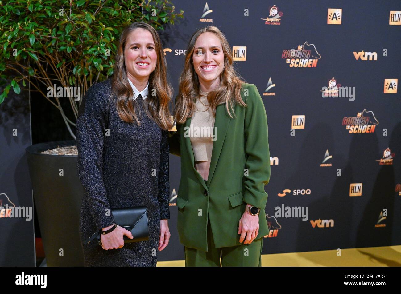 Lenie Onzia and Red Flames player Janice Cayman pictured during the 69 ...