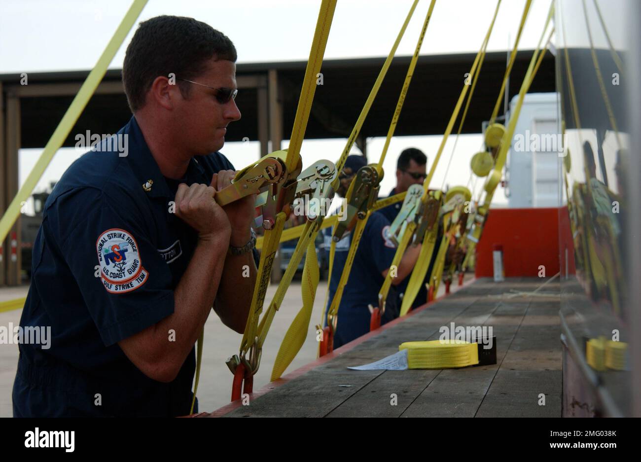 Coast Guard Personnel - Supplies - 26-HK-84-158. Hurricane Katrina ...