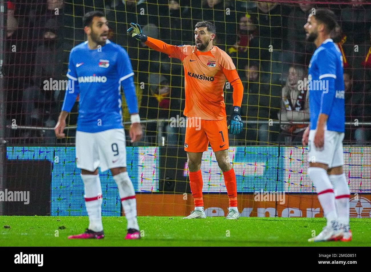 DEVENTER - AZ Alkmaar goalkeeper Mathew Ryan during the Dutch premier ...