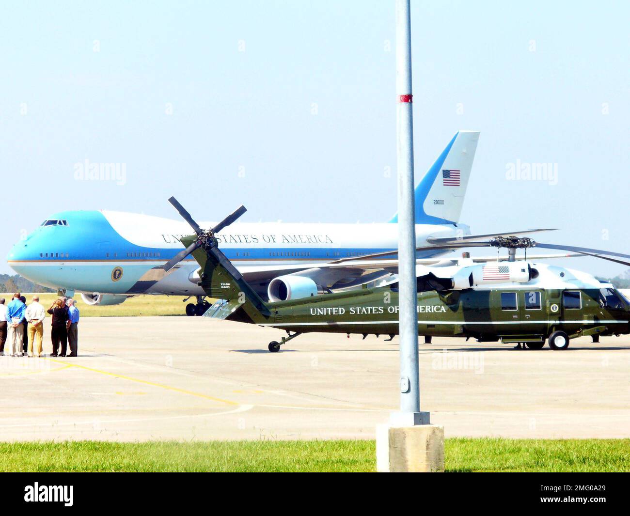 . USA H60 and USA 747 on ATC ramp. Hurricane Katrina Stock Photo - Alamy