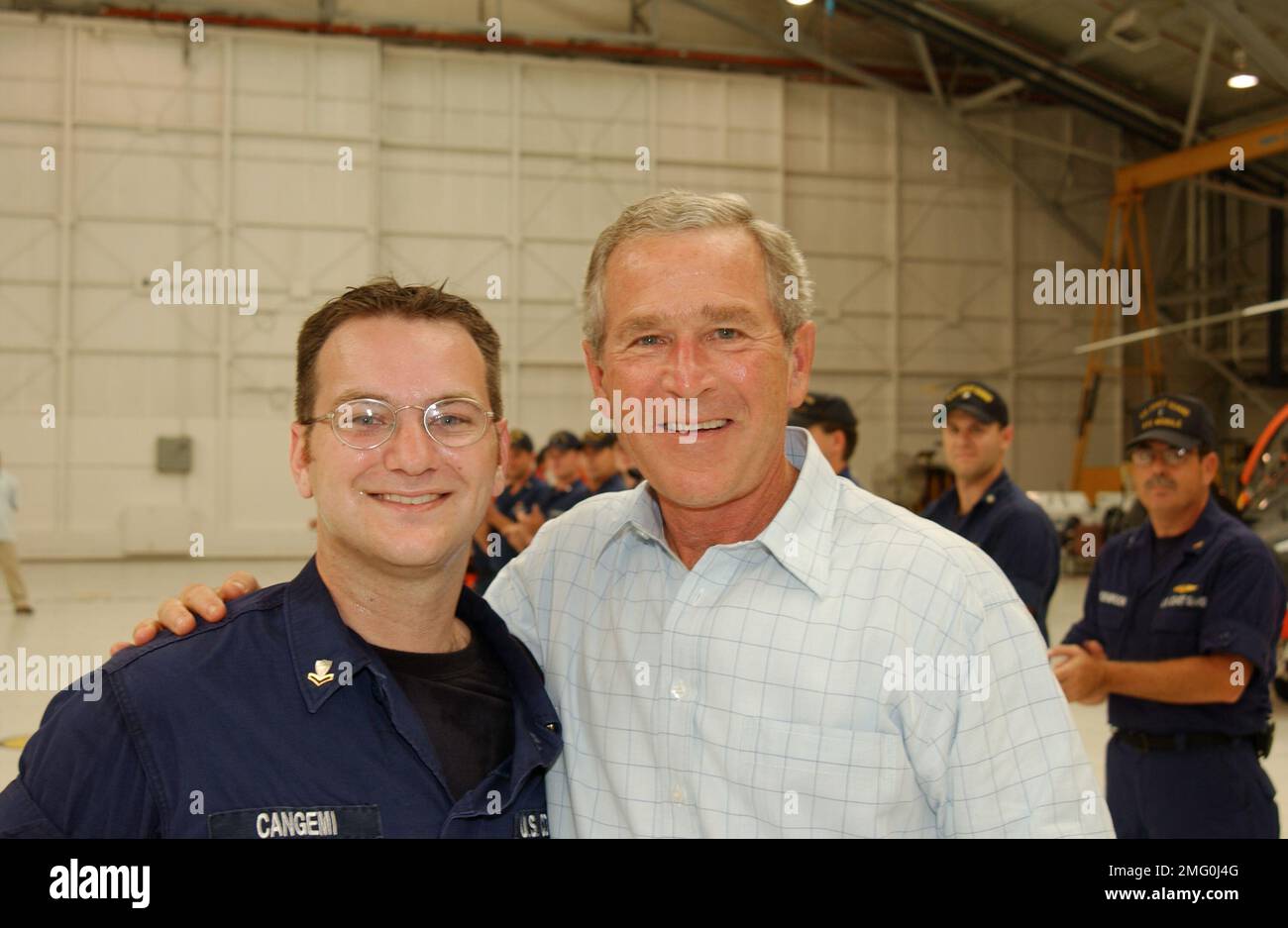 President George W. Bush Visit - 26-HK-6-138. Briefing in ATC hangar ...