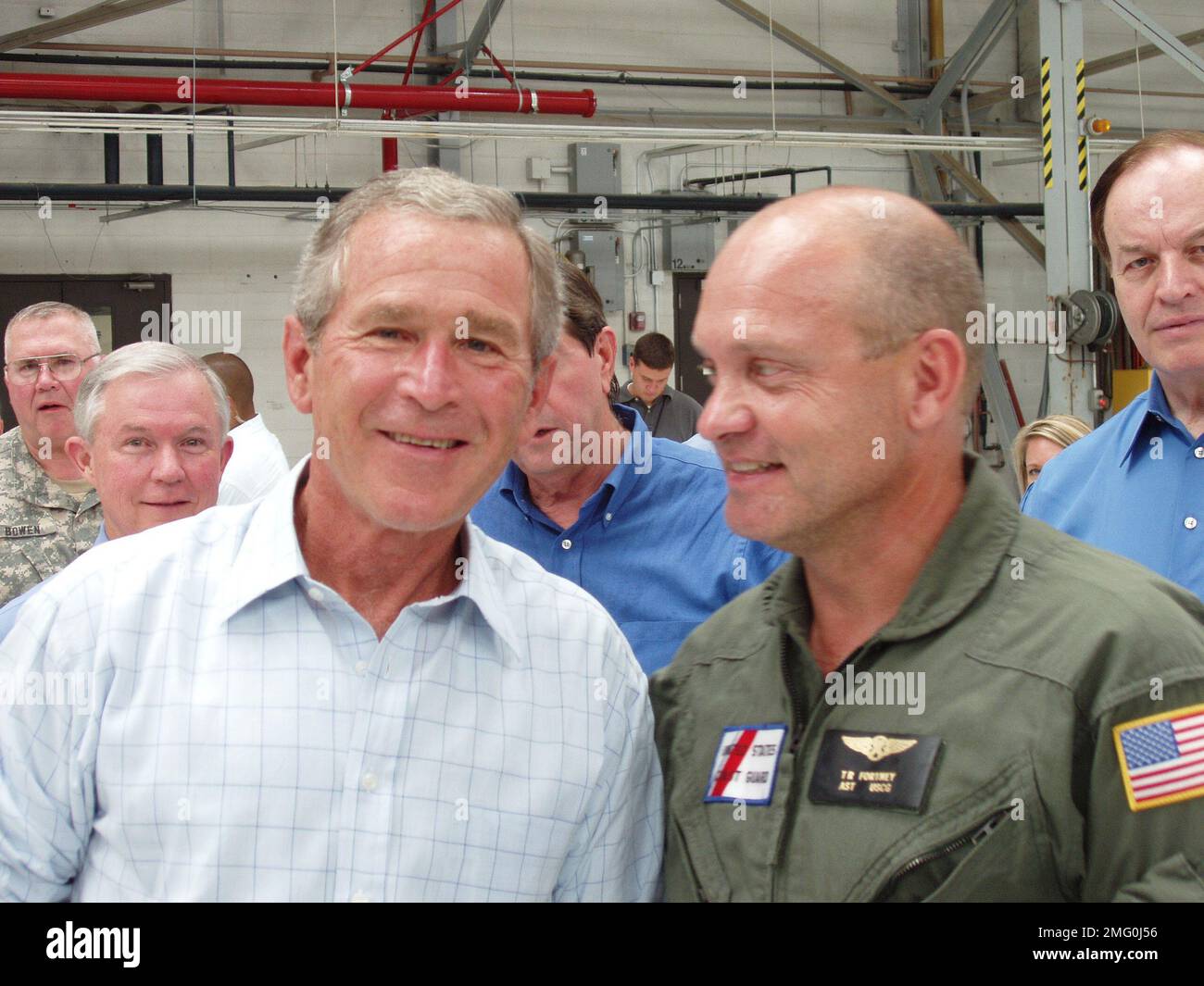 President George W. Bush Visit - 26-HK-6-278. POTUS with CG aviator in ...