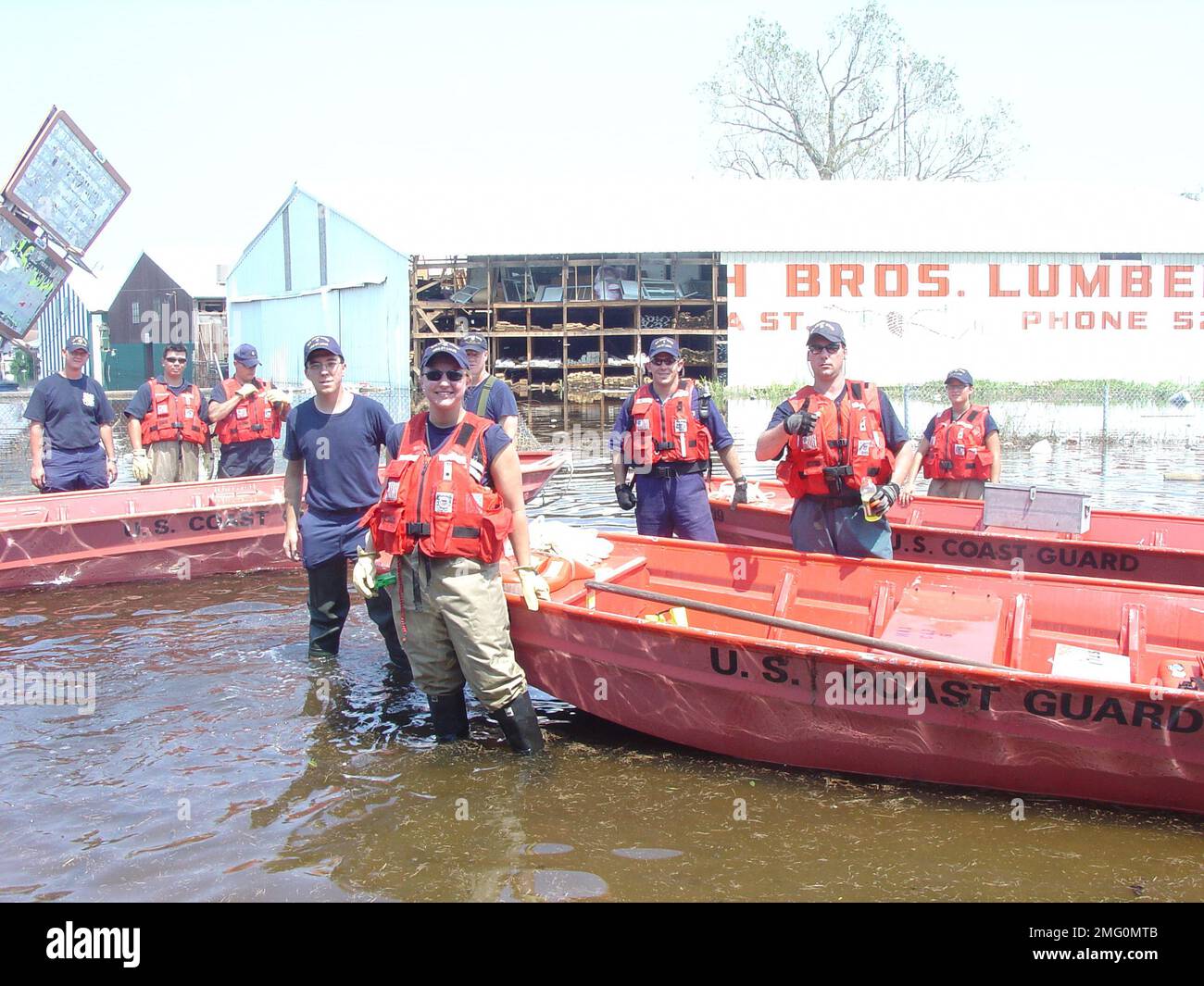 Miscellaneous - Coast Guard Operations - 26-HK-432-15. Boat crew all ...