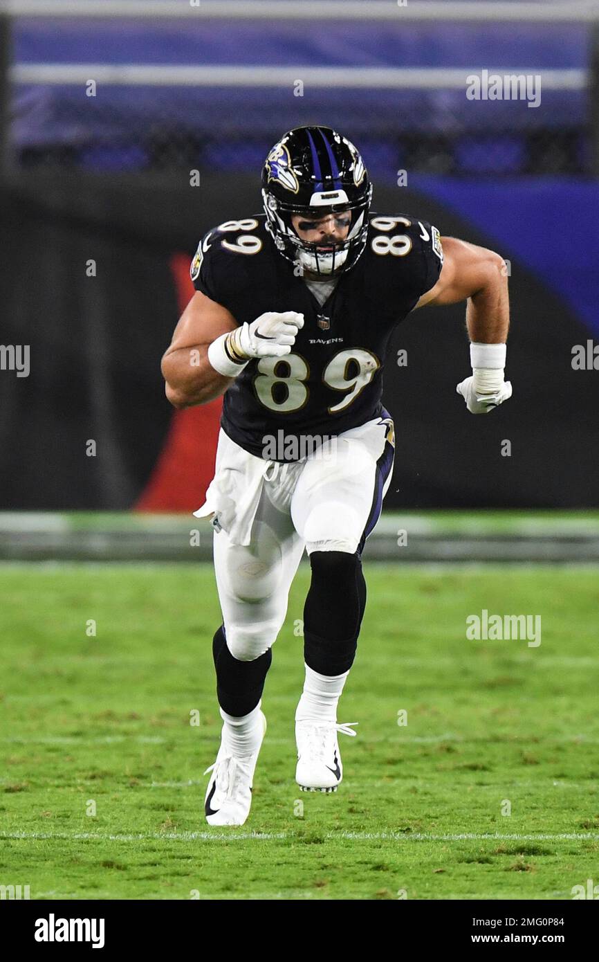Baltimore ravens tight end mark andrews 89 hi-res stock photography and ...